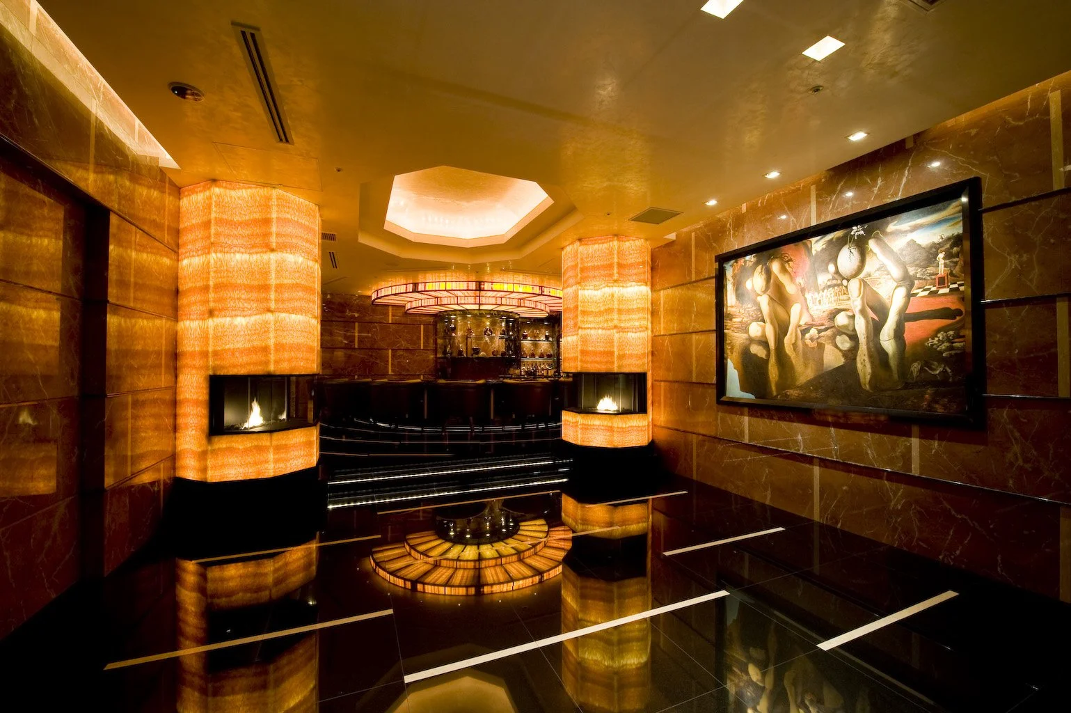 ESTADO 銀座 — trip-site.com